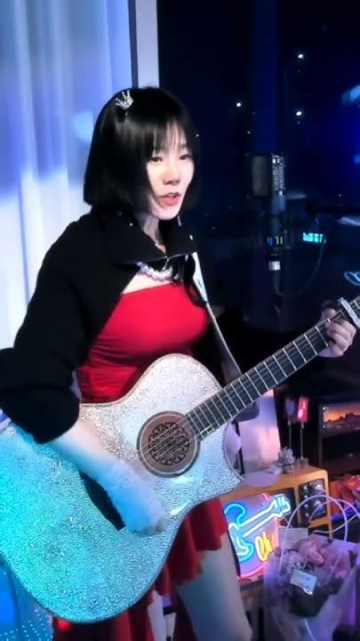 가슴 아파~이뤄질 수~없는 우리의~사랑~ [이차선 다리] Shorts 04 음충538회 가수아이큐 Iqmusic I