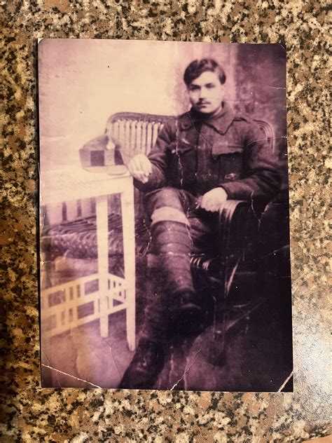 can someone restore and colorize this photo please will tip r estoration