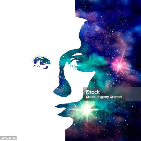 Ilustración De Silueta De Una Cabeza De Mujer Y Más Vectores Libres De