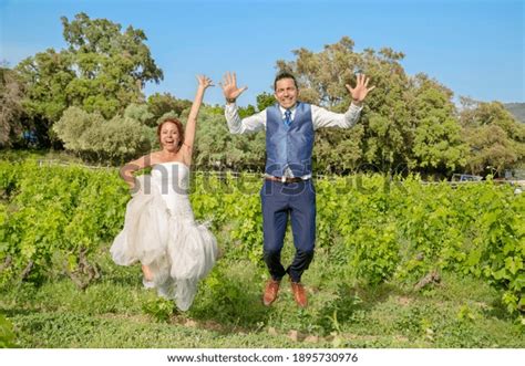0 Imágenes Fotos De Stock Objetos En 3d Y Vectores Sobre Jeune Couple