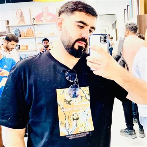 Shaker Shamal Shamal Shaker • Threads Say More