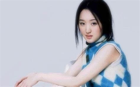 杨钰莹红楼事件是什么意思 杨钰莹被卷入赖昌星事件 达人家族