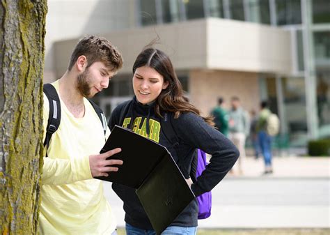Información Sobre St Clair College En Canadá