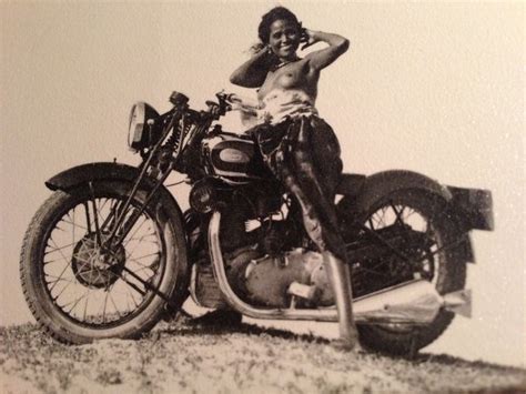 Eritrea Gal And Triumph 1934 Pic