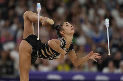 Ginnastica Ritmica Sofia Raffaeli Debutta In Coppa Del Mondo Sfida