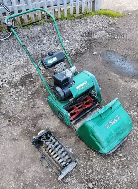 Qualcast Classic 35s Lawn Mower With Scarifier Attachment £20 00 Picclick Uk