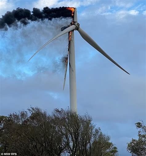 Wind Turbine Catches Fire In Nsw Greentech Fire Solutions