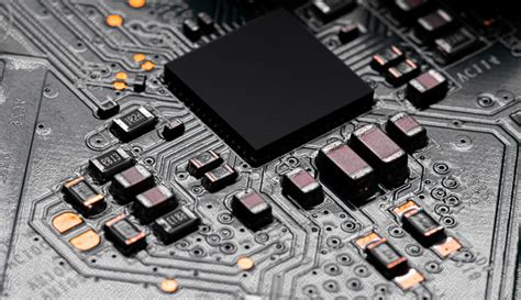 Pc 회로 기판의 부품 및 마이크로칩 닫기 0명에 대한 스톡 사진 및 기타 이미지 0명 Cpu 개념 Istock