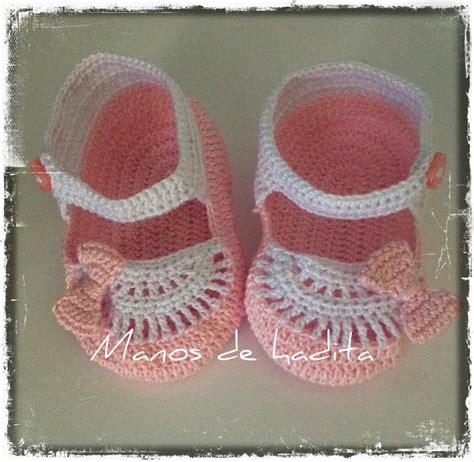 Manos De Hadita Zapatitos De Beb A Crochet En Rosa Y Blanco