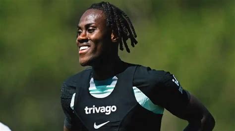 Transfer Chelsea Trevoh Chalobah Siap Dilepas Buka Harga Rp 500