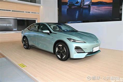 长安深蓝sl03推出氢电版 最近在逛汽车论坛的时候，发现中国有了首款量产的氢燃料电池轿车，这款车就是长安深蓝sl03氢电版，作为长安的车主