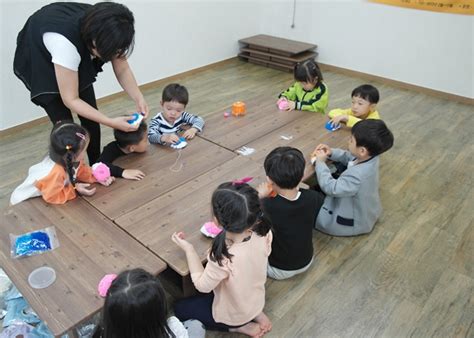 클레이 아트 무당벌레를 만들어요 포토갤러리 창원시 아이세상 장난감도서관