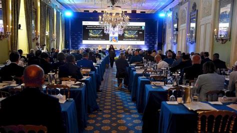 La Platea Di Cernobbio Promuove Il Governo Meloni Ma Boccia La Tassa