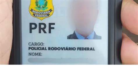 Homem finge ser policial para viajar de graça em Barreiras BA