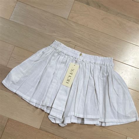 Suzi Kondi Shorts Suzie Kondi Gauze Play Shorts Bright White S Gauze Cotton Shorts Poshmark