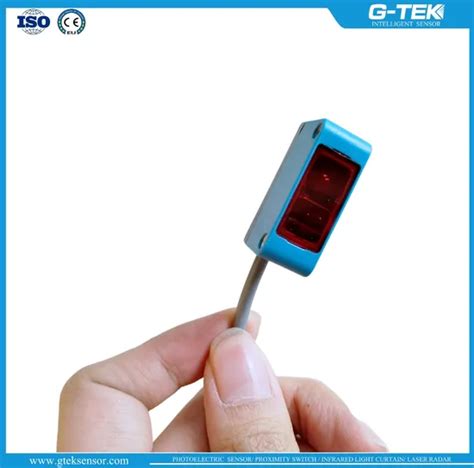 Pf21r Ip67 Infrared Retroreflective Optical Photoelectric Sensor Switch For Logistics Automation