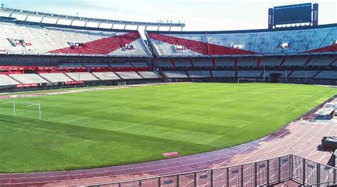 Estadio Antonio Vespucio Liberti