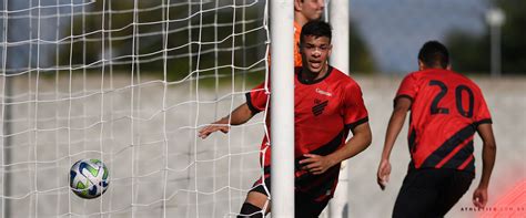 Athletico Paranaense Site Oficial Nas Quartas Athletico Empata Com