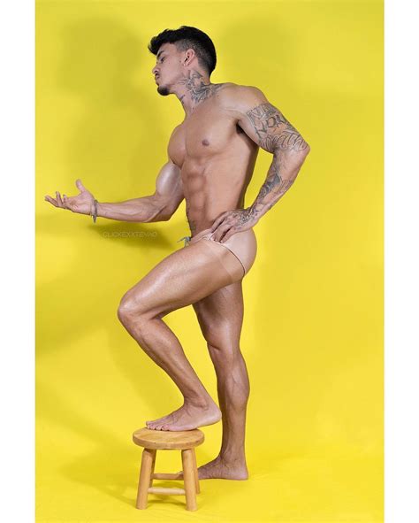 Vitinho Prados Feet