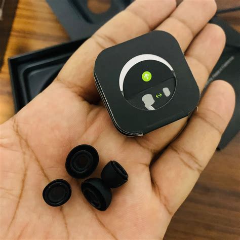 Airpods Pro Black Aaa Grade Premium Clone Baloonlk Your Trusted