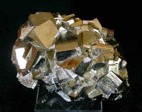 MINERALES Y ROCAS Caliza