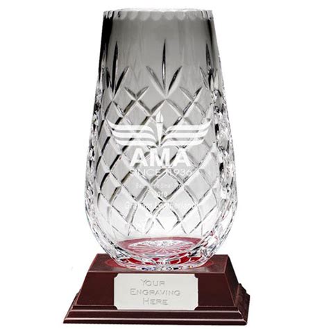Knighton Crystal Spire Vase Kc01 Castle Trophies For Sports Trophies