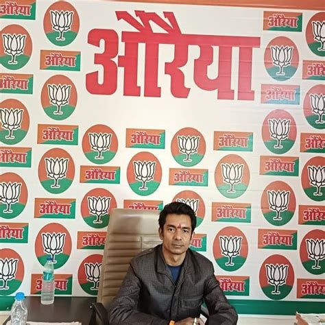 अभिनव आर्य राष्ट्रवादी सनातनी dr abhinav arya threads say more