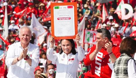 Cierre PrecampaÑa Alejandra Del Moral A Ritmo De “shakira” Cierra