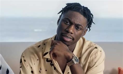 Biographie de Tiakola sa carrière et son parcours dans le rap Lymu