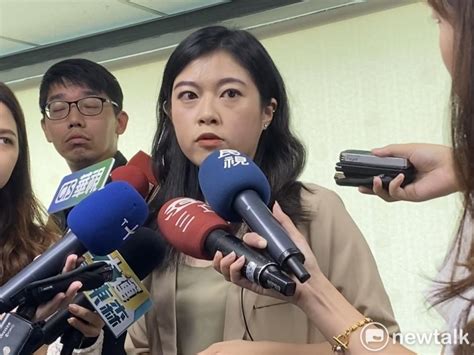 網站標語vote White惹議 民眾黨坦言：確實易造成誤會 已先下架