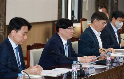 금융당국 고정금리 대출 확대해 가계부채 질적 구조 개선 뉴스웨이