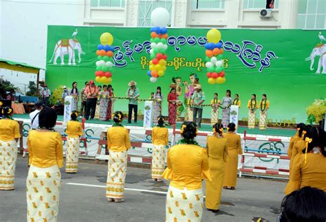 မိုးညှင်းမြို့၌ မြန်မာ့ရိုးရာမဟာသင်္ကြန်ပွဲတော် ဗဟိုမဏ္ဍပ်ဖွင့်ပွဲအခမ