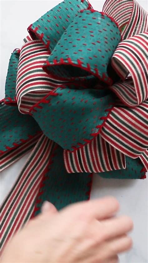 How To Make A Double Ribbon Bow For A Wreath Artofit