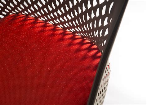Cradle Chair By Benjamin Hubert For Moroso