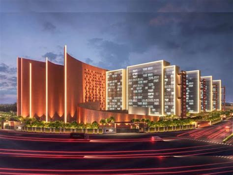 This Building In Surat Overtakes Pentagon As Worlds Largest Office