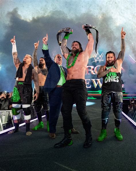 Pin By Chelsea Glover On Roman Reigns Leakee Roman Reigns Roman