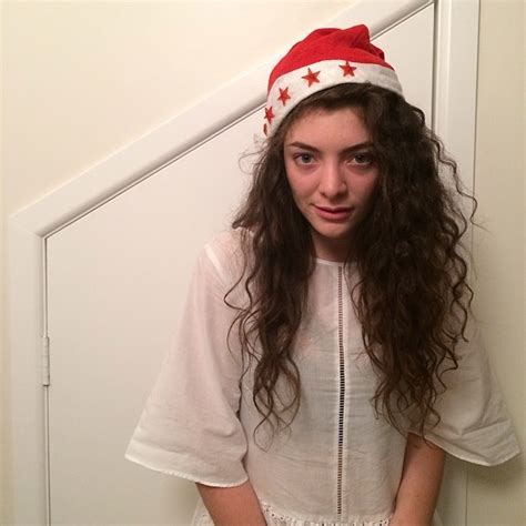 Lorde Sexy Selfies 27 Photos The Fappening