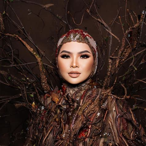 Malaysian Star Aina Abdul To Open For Ailees ‘i Am Here Concert In Kl