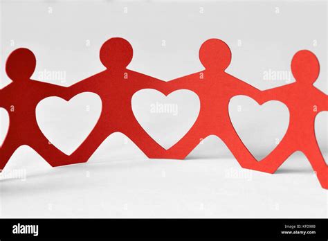 Paper Chain People Unity Team Hi Res Stock Photography And Images Alamy