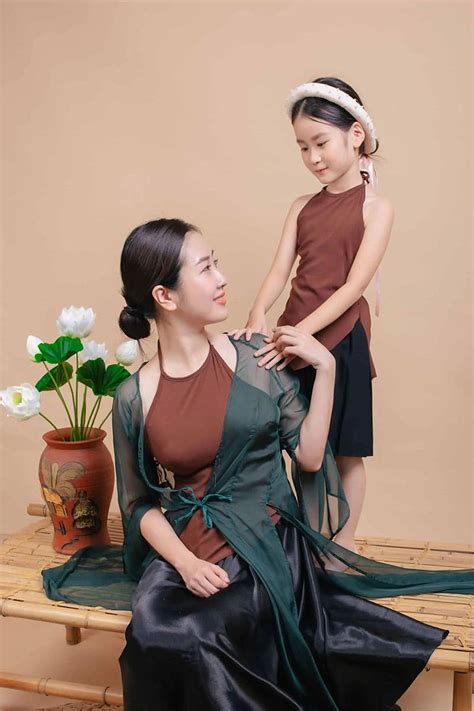 Áo Dài Yếm Là Gì Nguồn Gốc Của Áo Dài Yếm Tài Lộc Wedding