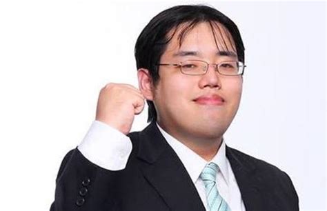 高卒で4年目のぽっちゃり社員は大抵こんな風格 ジェスチャーへのボケ 80544973 ボケて（bokete）