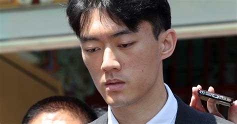 5·18묘지 참배 소감 밝히는 전두환 손자