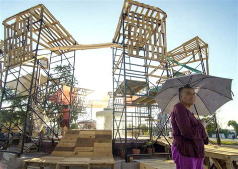 ISAD Chihuahua Babes Use Scaffolding To Build Urban Spa