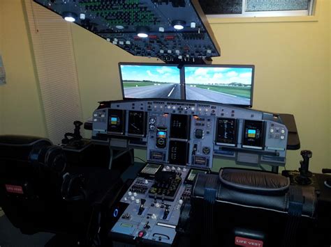Le Cockpit De Simulation De Vol Tour Dhorizon