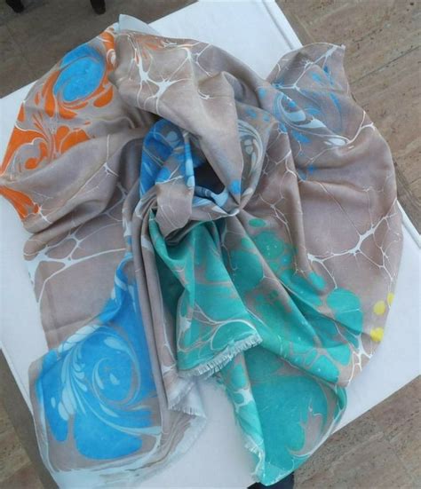 Şengül Duru Adlı Kullanıcının Ebru Kumaş Panosundaki Pin Kumaş İpek Eşarp