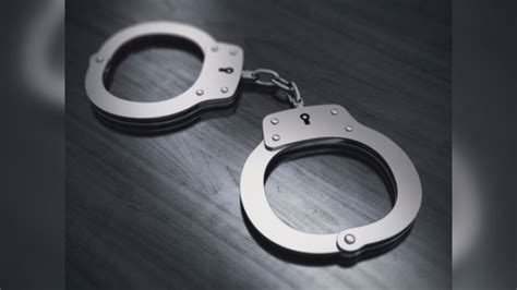 Caught On Camera Two Men Impersonating Police Officers