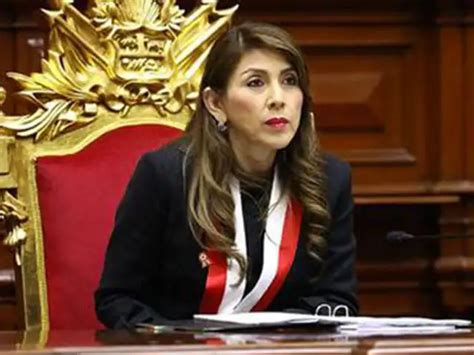 Lady Camones Presentan Moción De Censura Contra