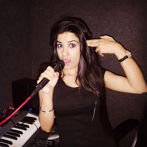 Kaur B Kaur B Wiki Biography All Music Albums And Popular Songs Bhojpuri Filmi Duniya