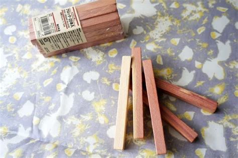 Natural Insect Repellent And Deodorant Block Arrangement Method To