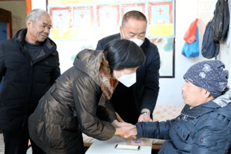 庄莉萍主席赴温州开展“大走访大调研大服务大解题”和新春慰问活动侨胞基层工作时